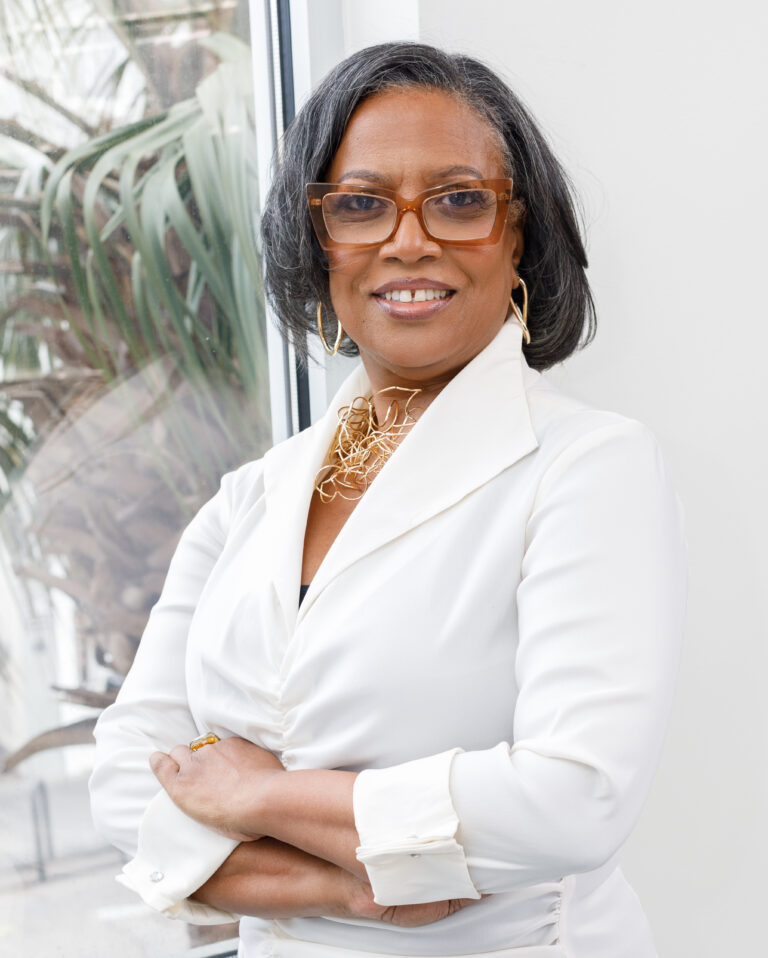 About Us - Stellar Communications